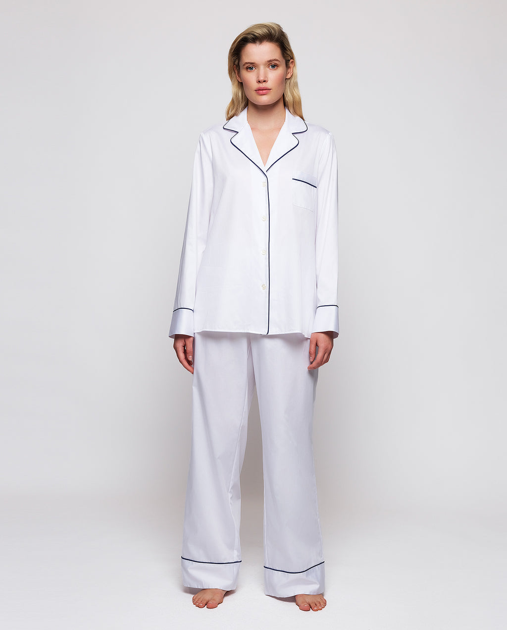 White cotton pyjamas by MIRTO